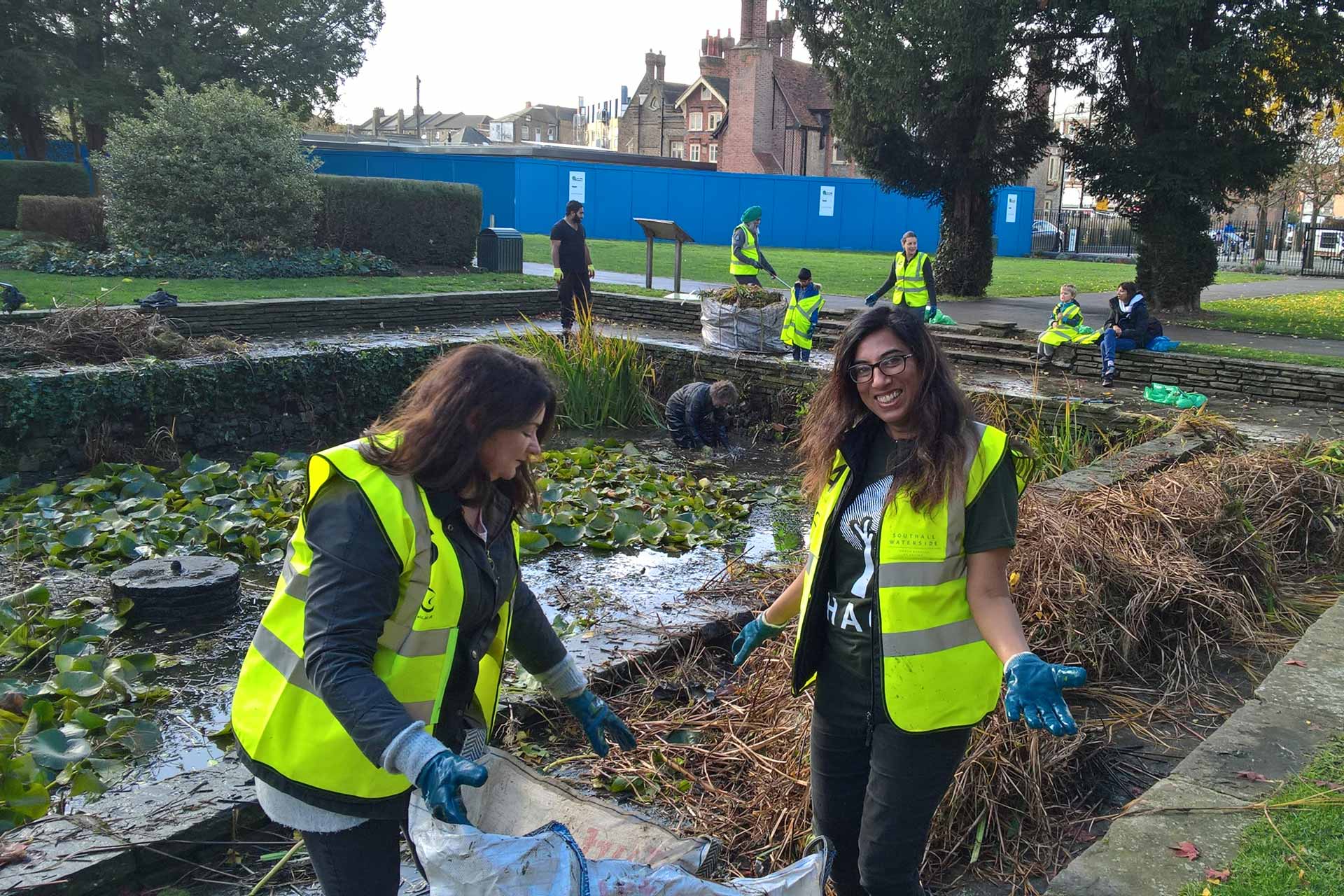 Volunteering in Parks - Do Something Good