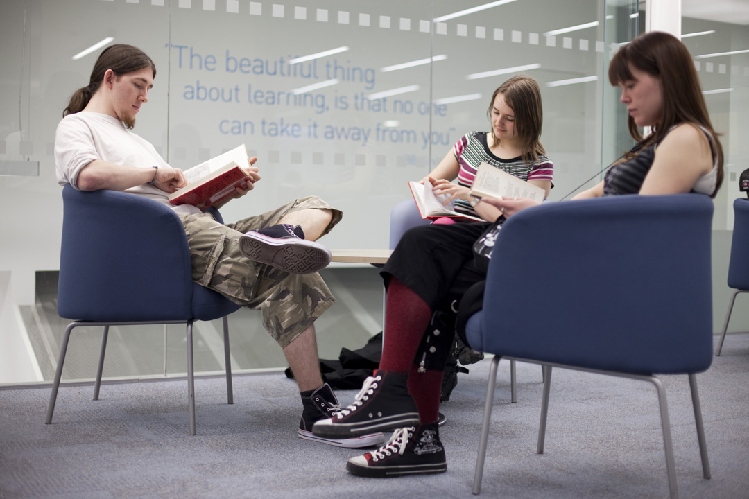 Fathers Reading Every Day - Do Something Good